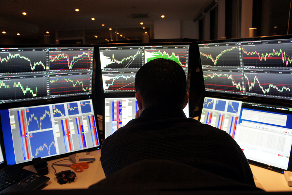 KRECHENDO TRADING Formation & Live Trading BRUXELLES le 3 & 4 mai 2017 KRECHENDO TRADING Formation & Live Trading BRUXELLES le 3 & 4 mai 2017